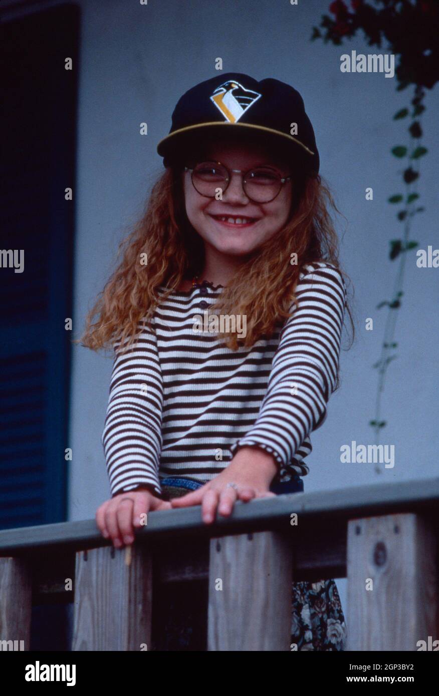 SUDDEN DEATH, Whittni Wright, 1995. ph. Eric Liebowitz / © Universal ...