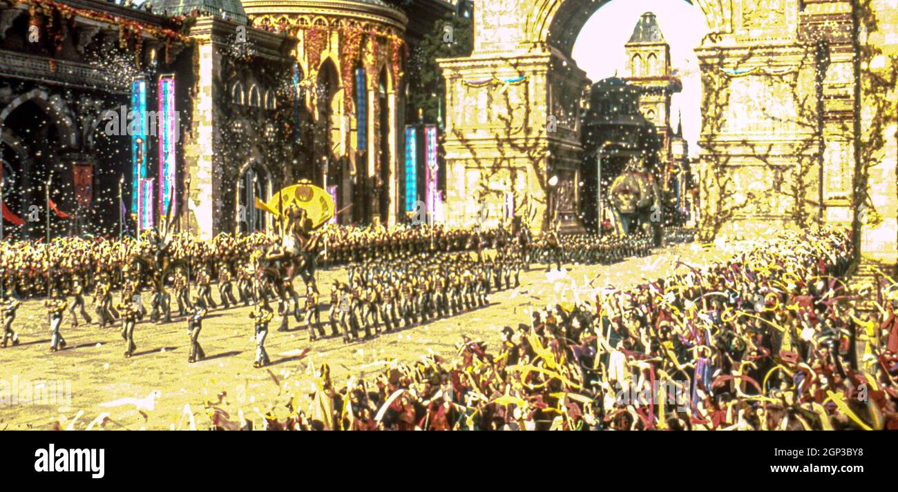 STAR WARS: EPISODE 1-THE PHANTOM MENACE, Final parade, 1999. TM and ...