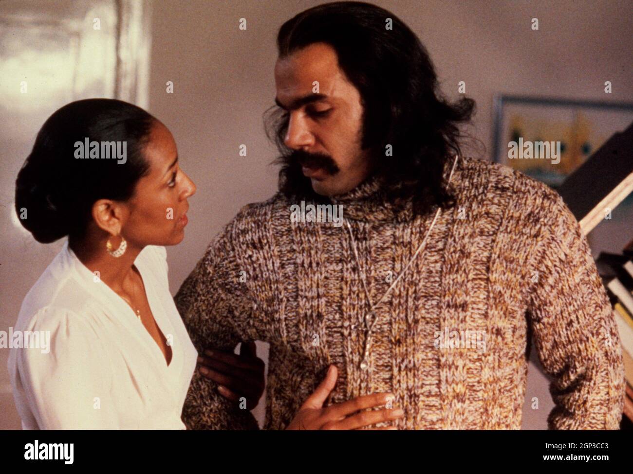 SUPERFLY, (aka SUPER FLY), from left: Sheila Frazier, Ron O'Neal, 1972. © Warner Bros ...