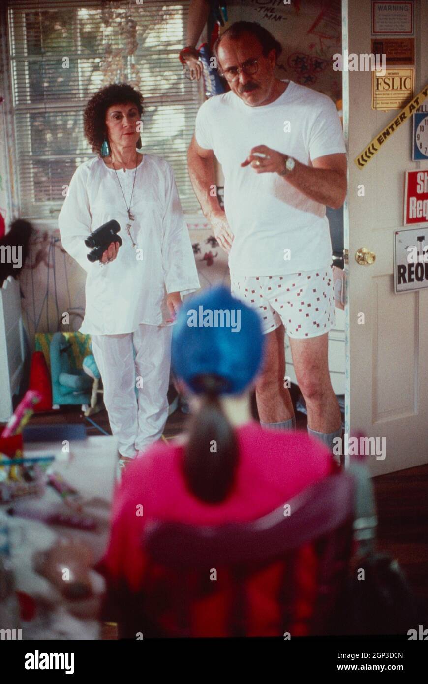 THERE GOES THE NEIGHBORHOOD, from left: Rhea Perlman, Dabney Coleman ...