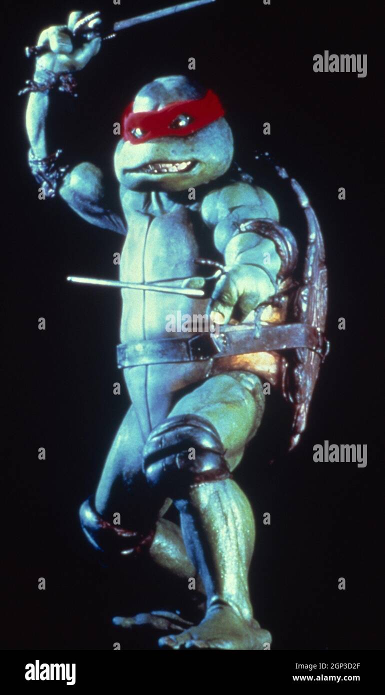 Teenage mutant ninja turtle 1990 hi-res stock photography and images ...
