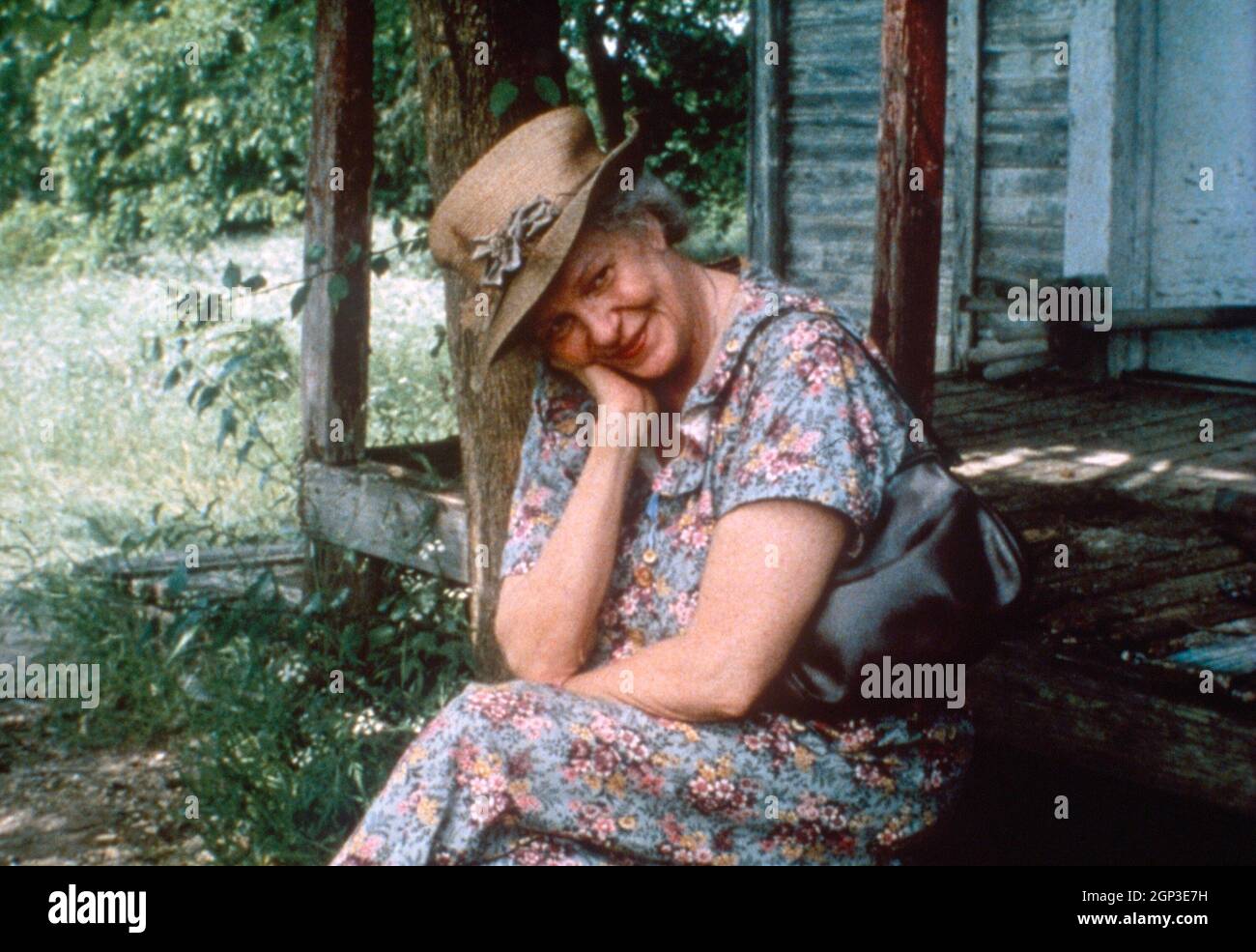 THE TRIP TO BOUNTIFUL, Geraldine Page, 1985. ph: © Island Pictures ...