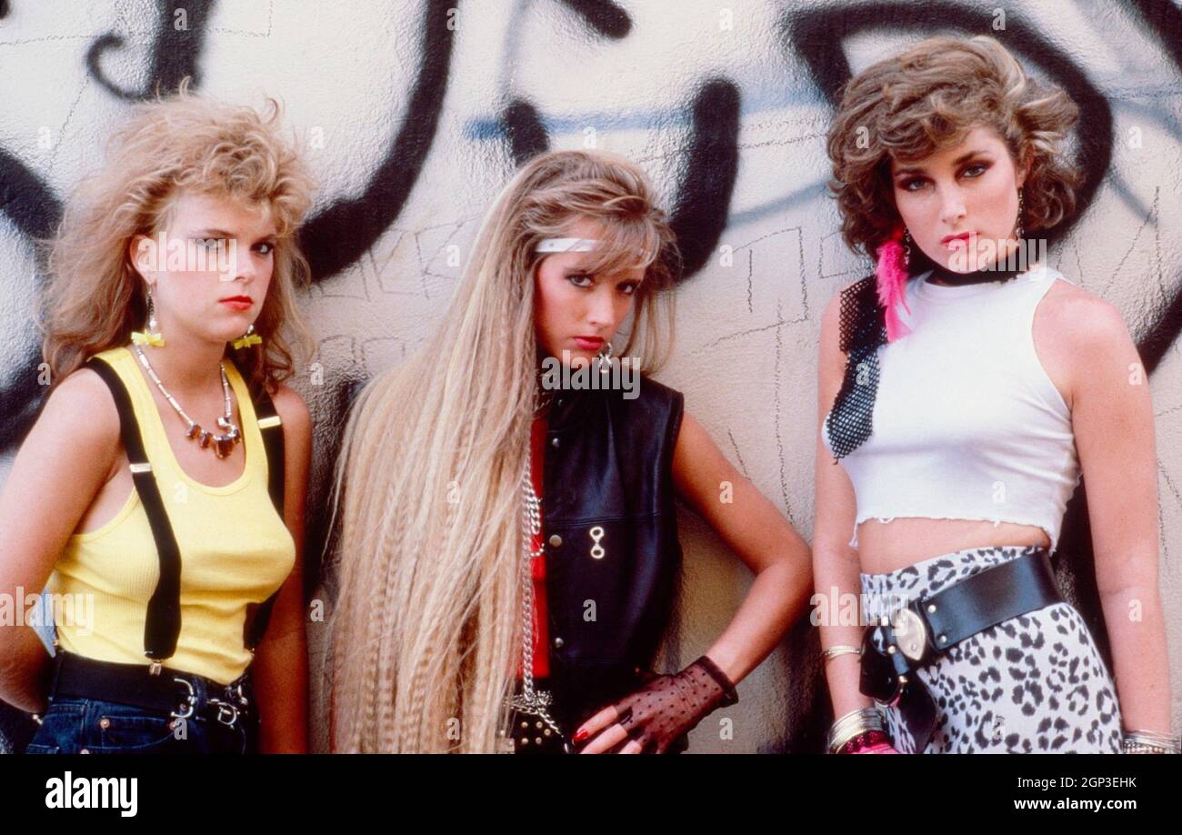 Tuff Turf From Left Olivia Barash Kim Richards Catya