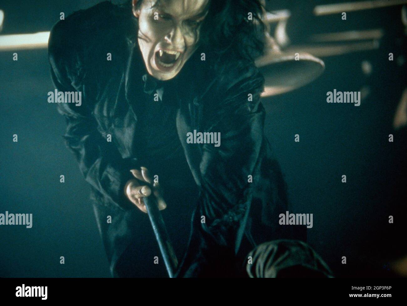 VAMPIRES, (aka JOHN CARPENTER'S VAMPIRES), Thomas Ian Griffith, 1998 ...