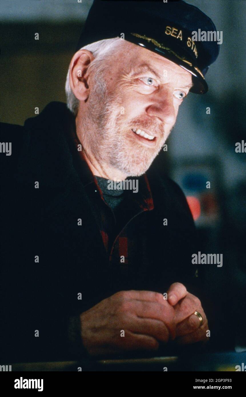 VIRUS, Donald Sutherland, 1999. ph: © Universal / courtesy Everett ...