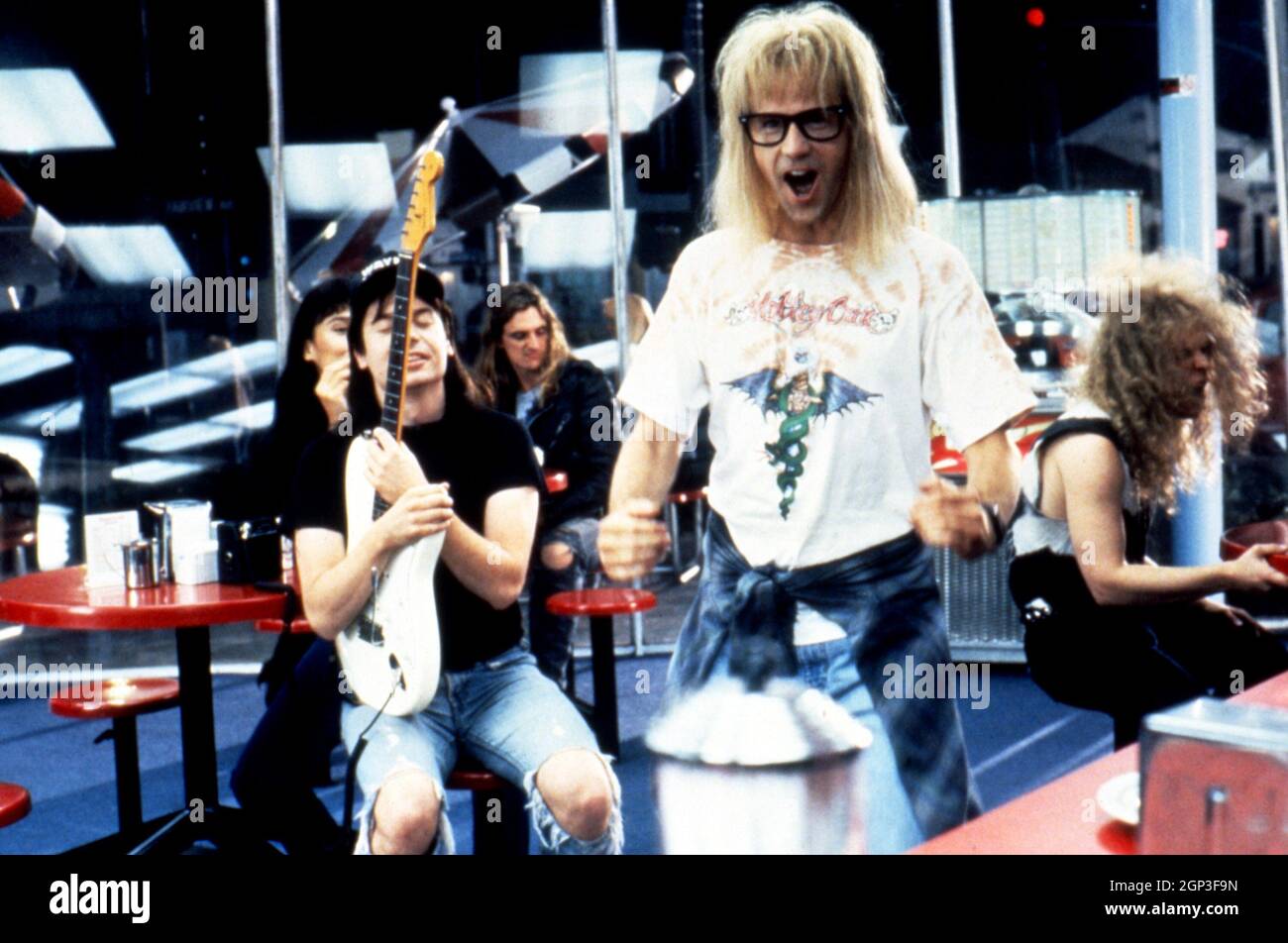 WAYNE'S WORLD, from left, Mike Myers, Dana Carvey, 1992. ©Paramount ...
