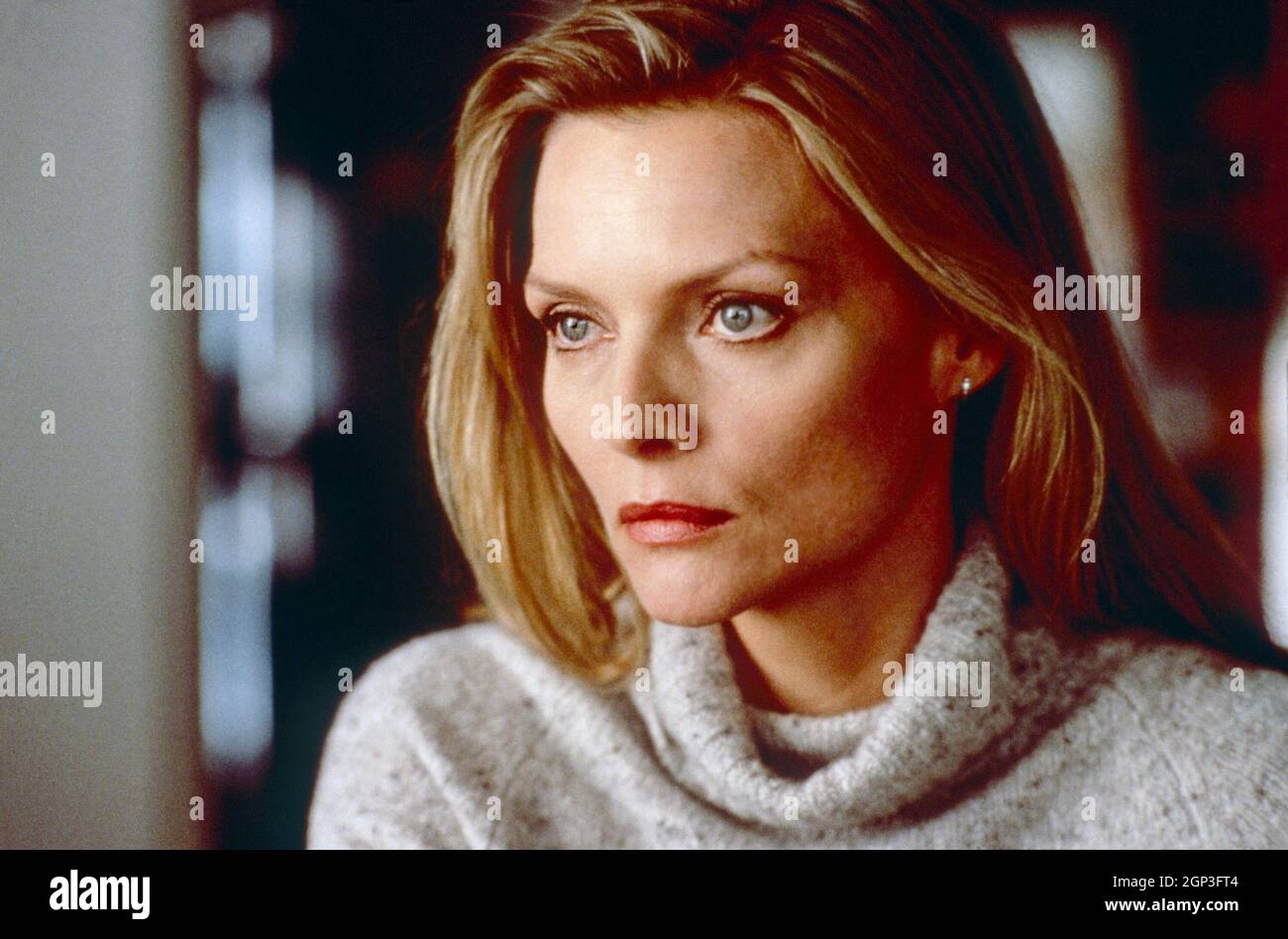 WHAT LIES BENEATH, Michelle Pfeiffer, 2000. ph: © Dreamworks/courtesy ...