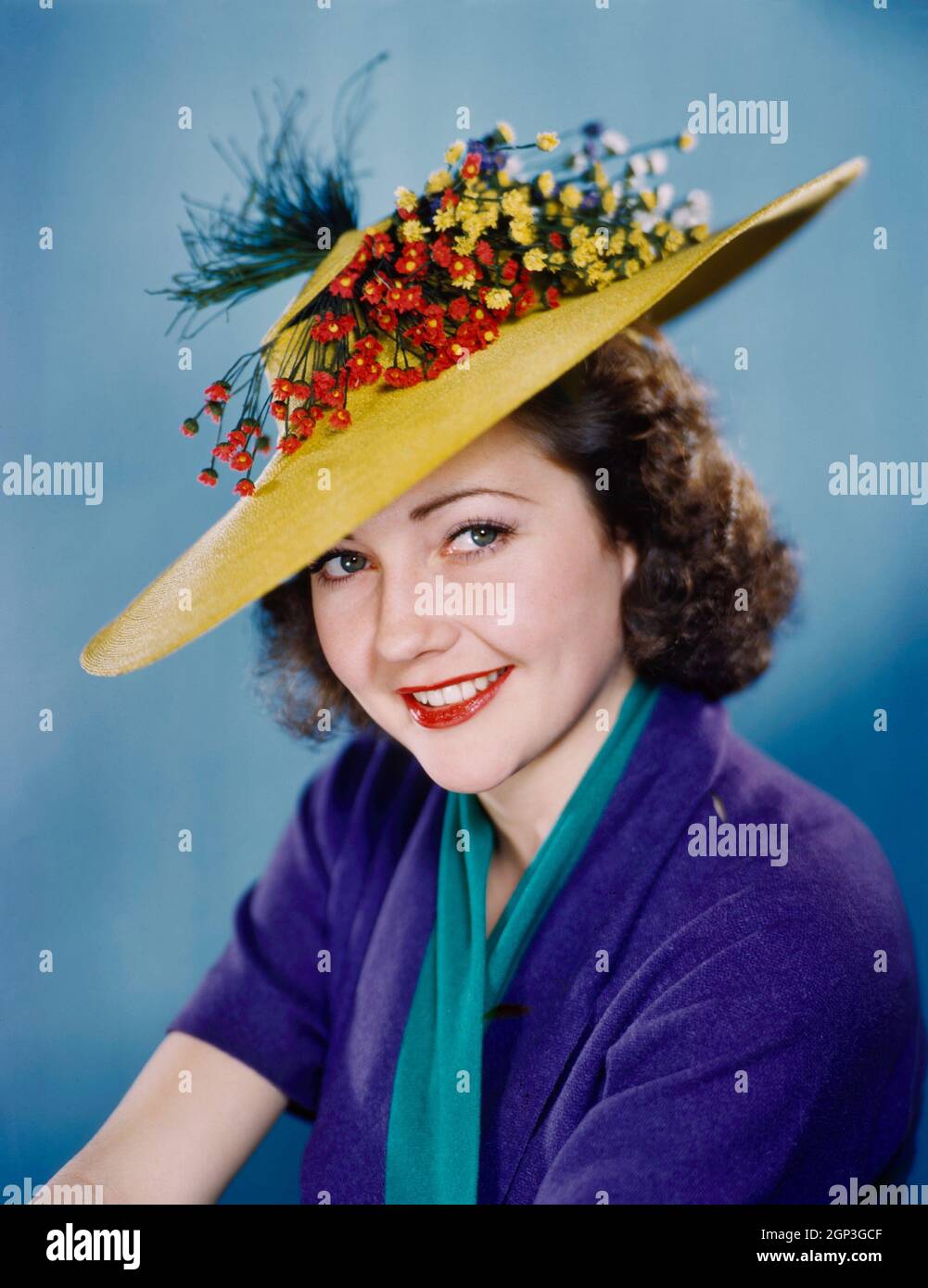 Lynn Bari, in a promotional photo for EARTHBOUND, ca. 1940. photo: TM ...