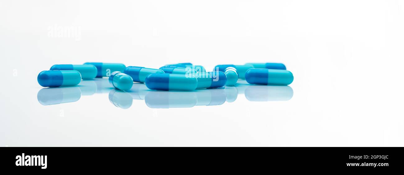 Penicillin antibiotic manufacture hi-res stock photography and images ...