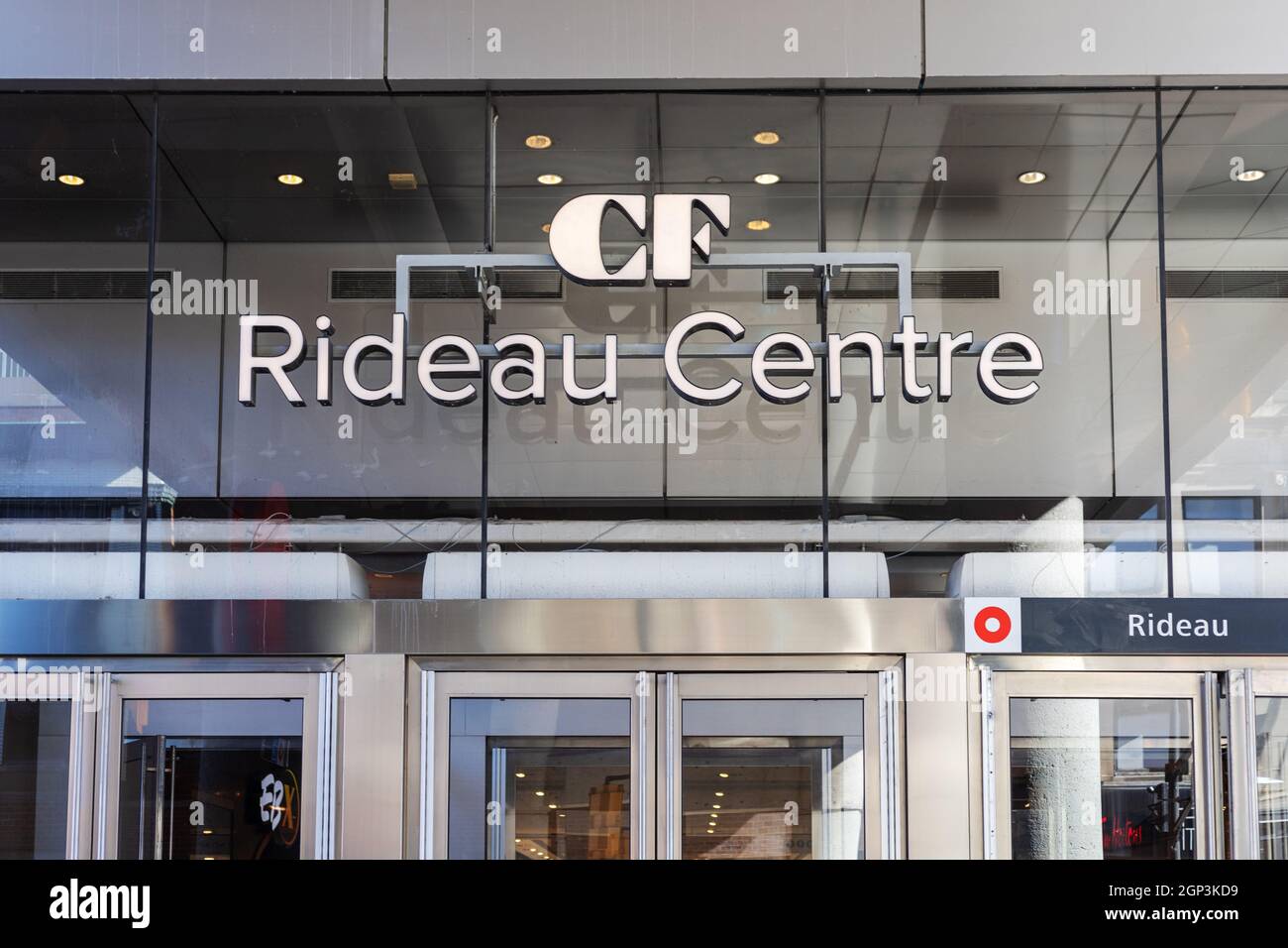 Shopping centre mall signage hi-res stock photography and images - Alamy