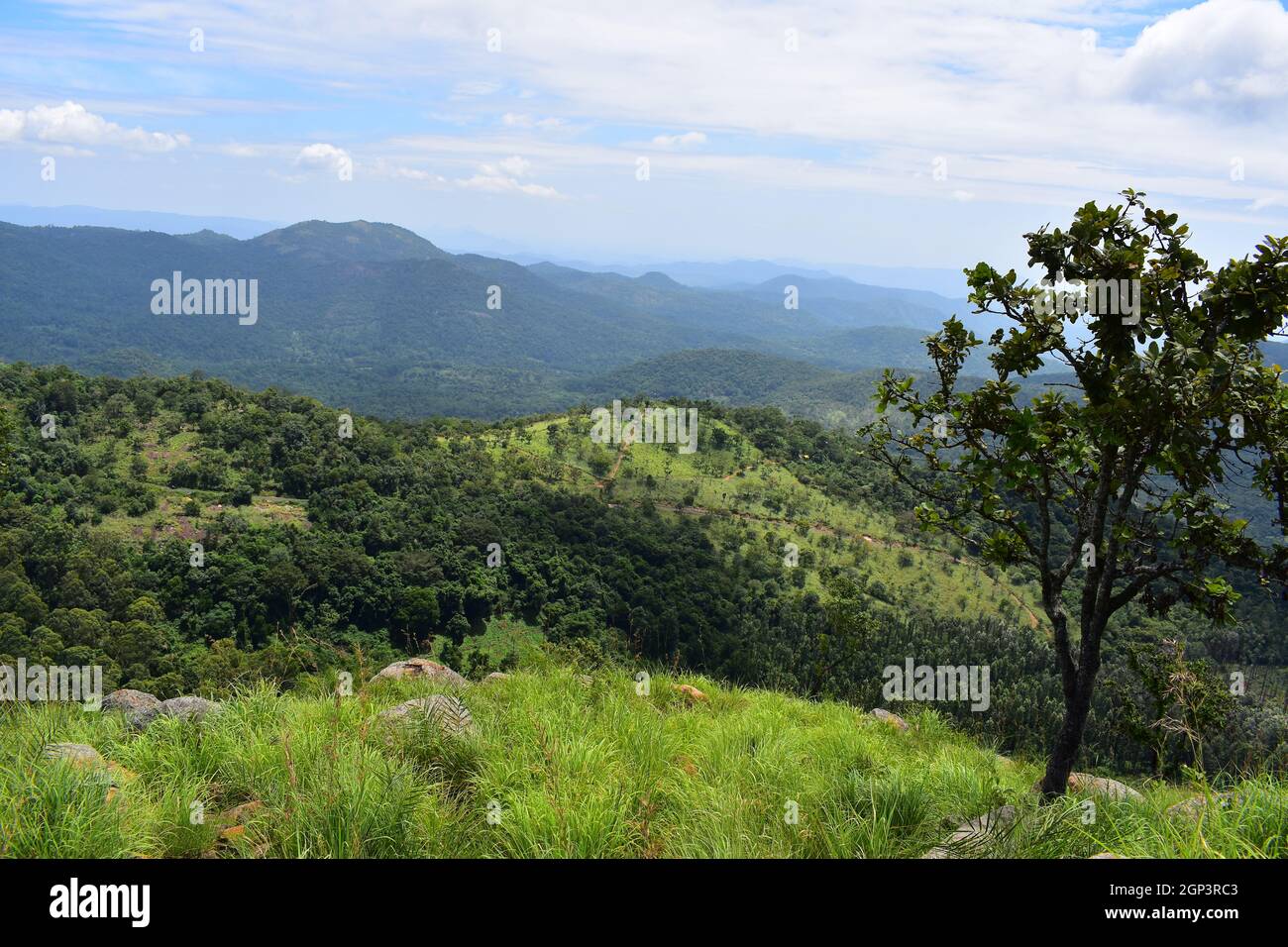 Vellimalai sivan temple hi-res stock photography and images - Alamy