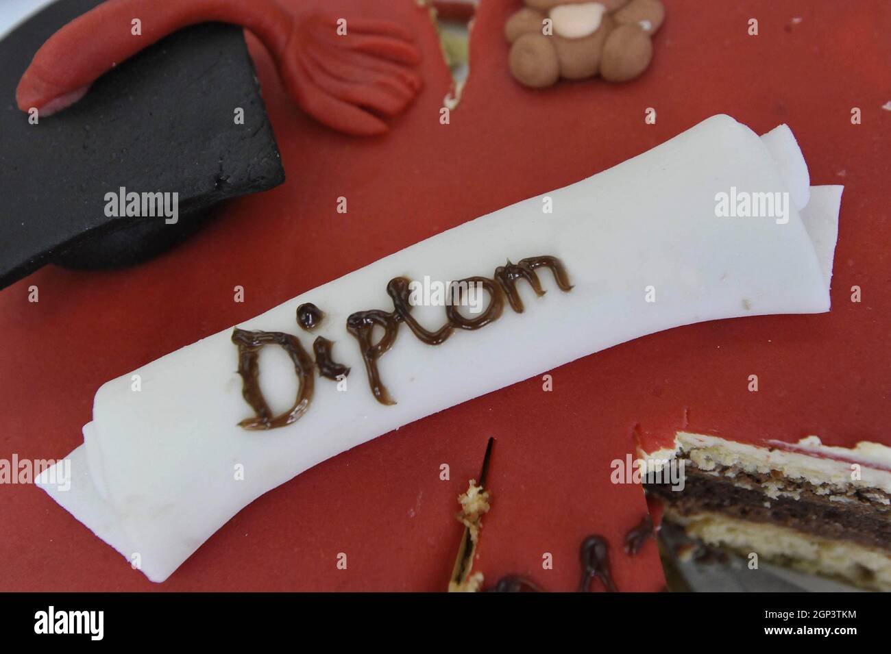 Scientist graduation diploma hi-res stock photography and images - Alamy