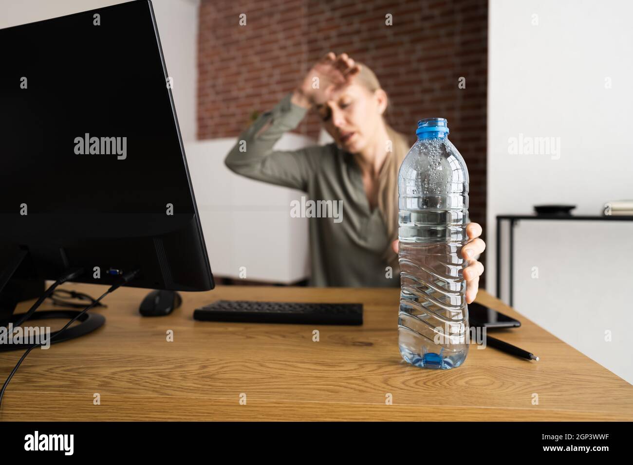 Very thirsty person hi-res stock photography and images - Alamy