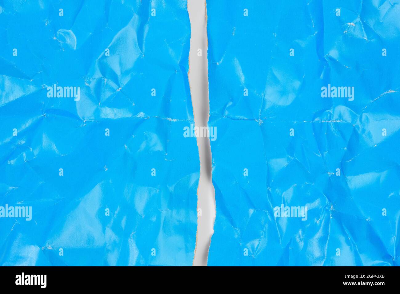 Half crumpled paper texture hi-res stock photography and images - Alamy