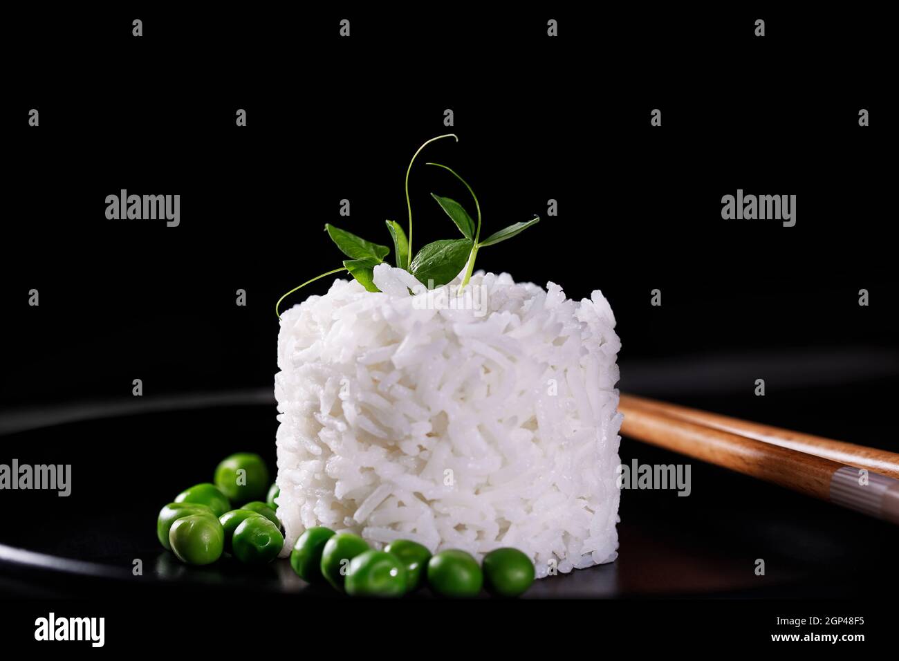 An overhead photo of a bowl of cooked white long grain rice, shot from ...