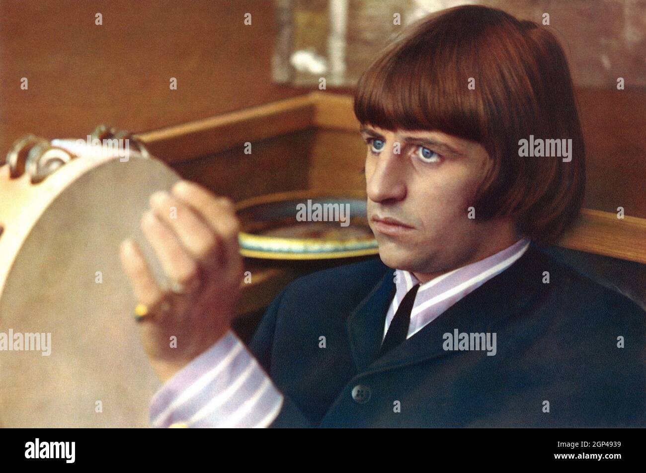 HELP!, Ringo Starr, 1965 Stock Photo - Alamy