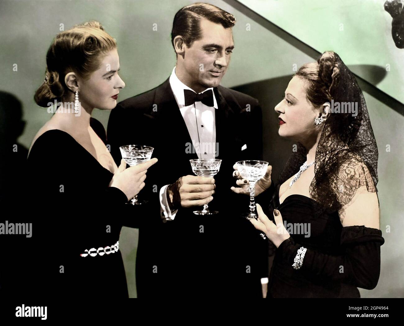 NOTORIOUS, from left, Ingrid Bergman, Cary Grant, Lenore Ulric, 1946 ...