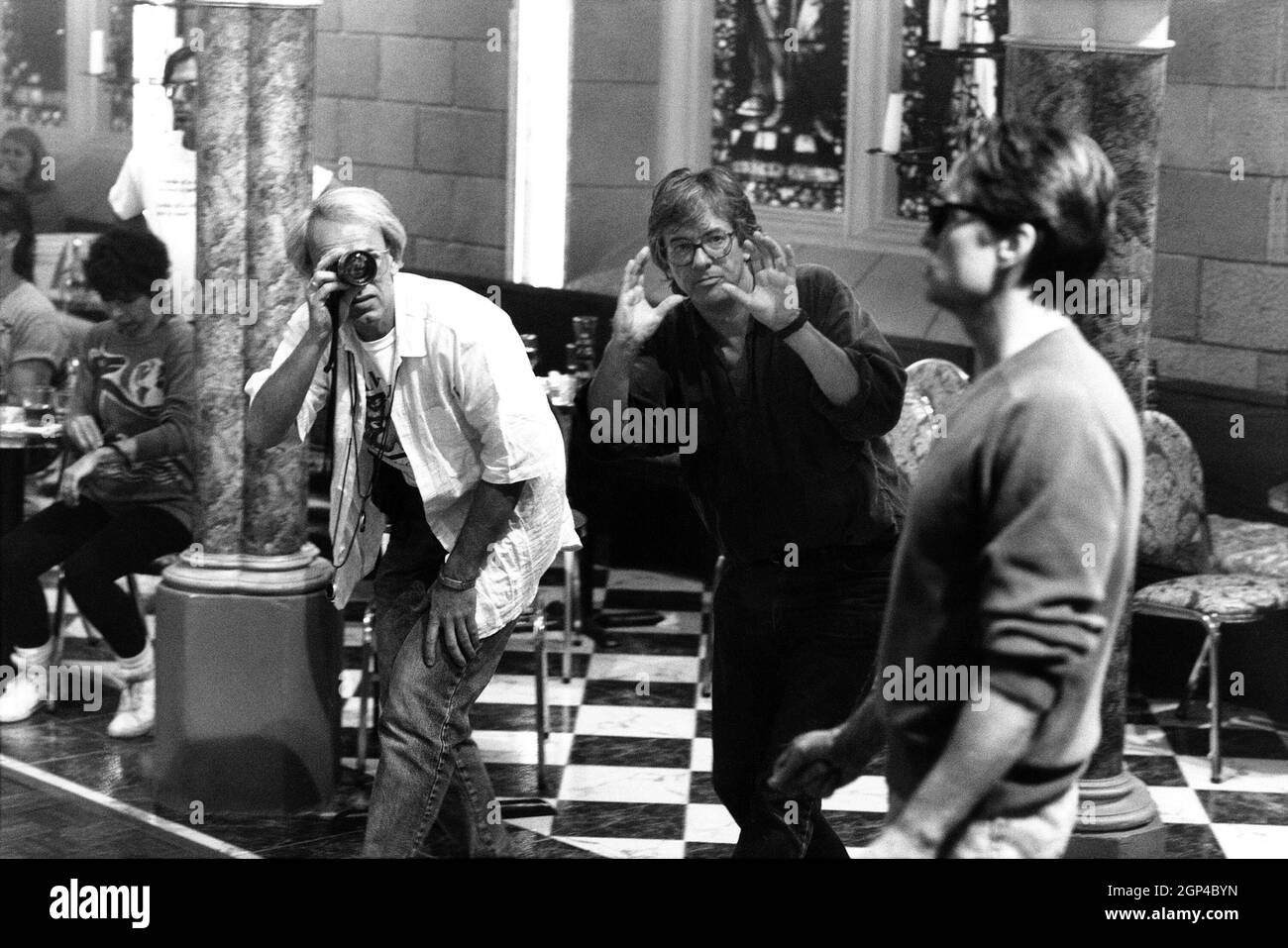 BASIC INSTINCT, from left, cinematographer Jan de Bont, director Paul ...