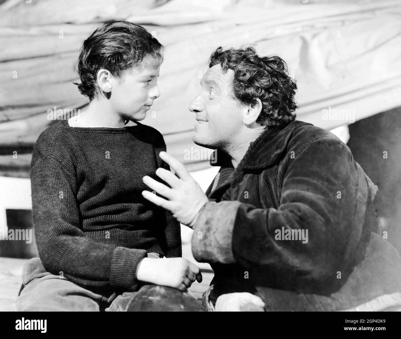 CAPTAINS COURAGEOUS, from left, Freddie Bartholomew, Spencer Tracy ...