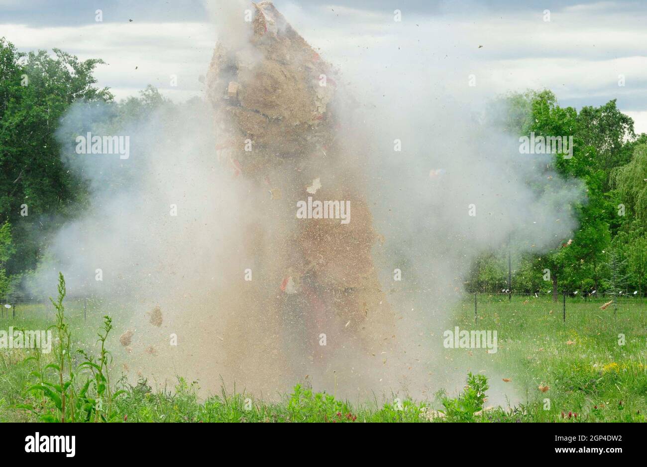Underground mining operations hi-res stock photography and images - Alamy