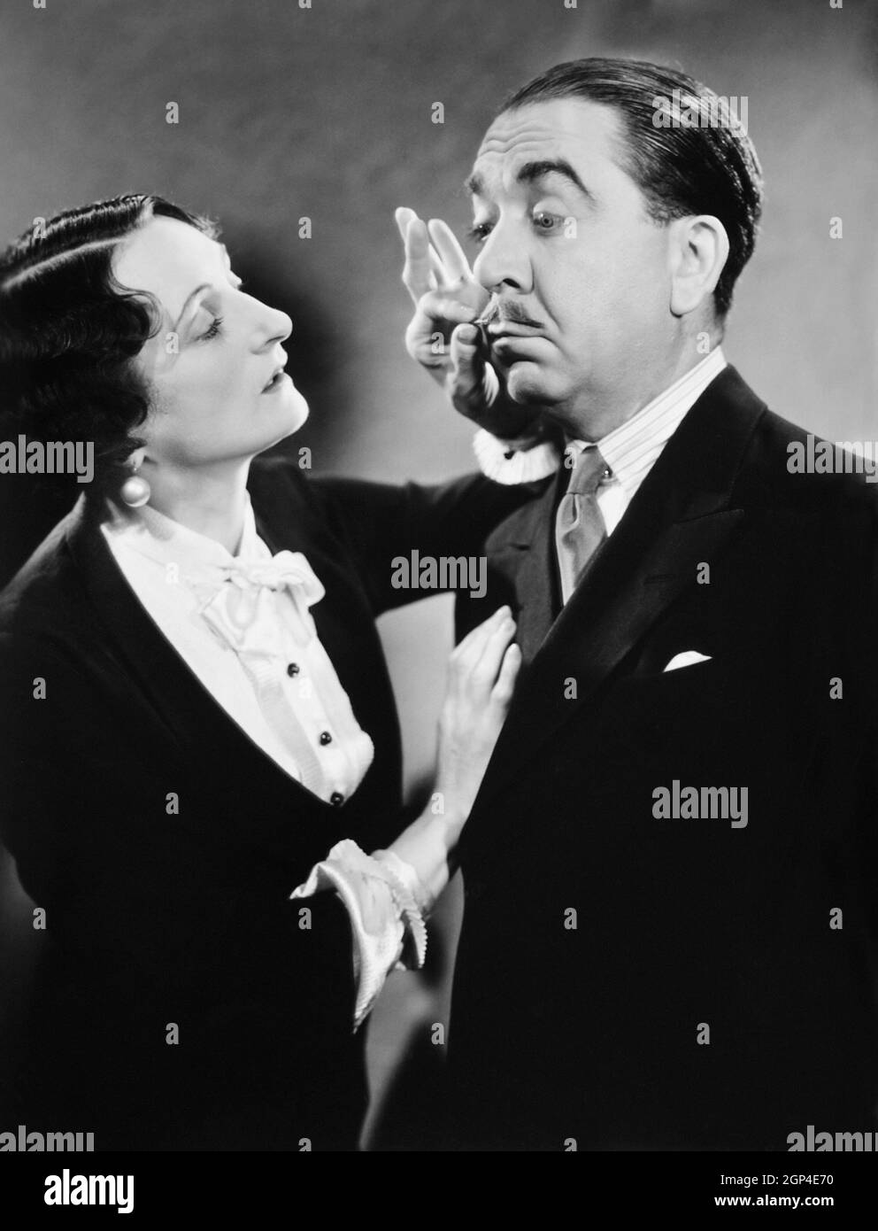 CAVALCADE, from left: Una O'Connor, Herbert Mundin, 1933, TM ...