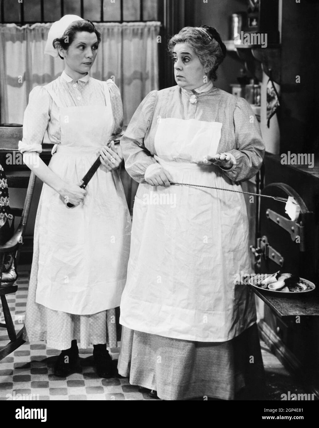 CAVALCADE, from left: Merle Tottenham, Beryl Mercer, 1933, TM ...