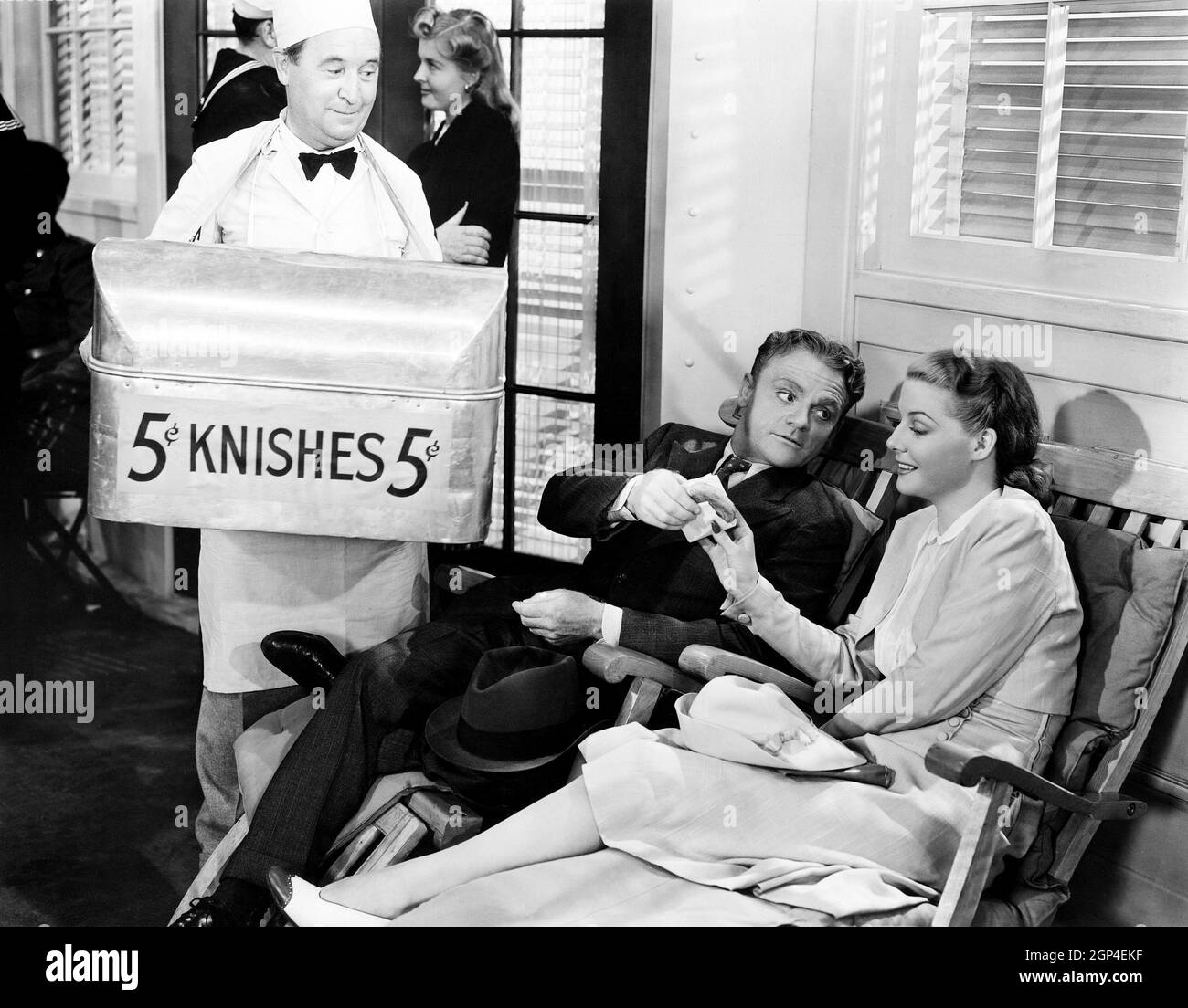 CITY FOR CONQUEST, from left, seated, James Cagney, Ann Sheridan, 1940 ...