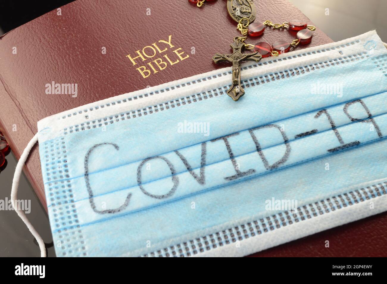 Jesus with mask hi-res stock photography and images - Alamy