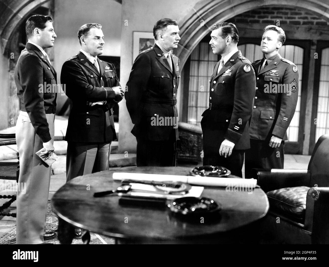 COMMAND DECISION, from left, John Hodiak, Brian Donlevy, Walter Pidegon, Clark Gable, Van ...