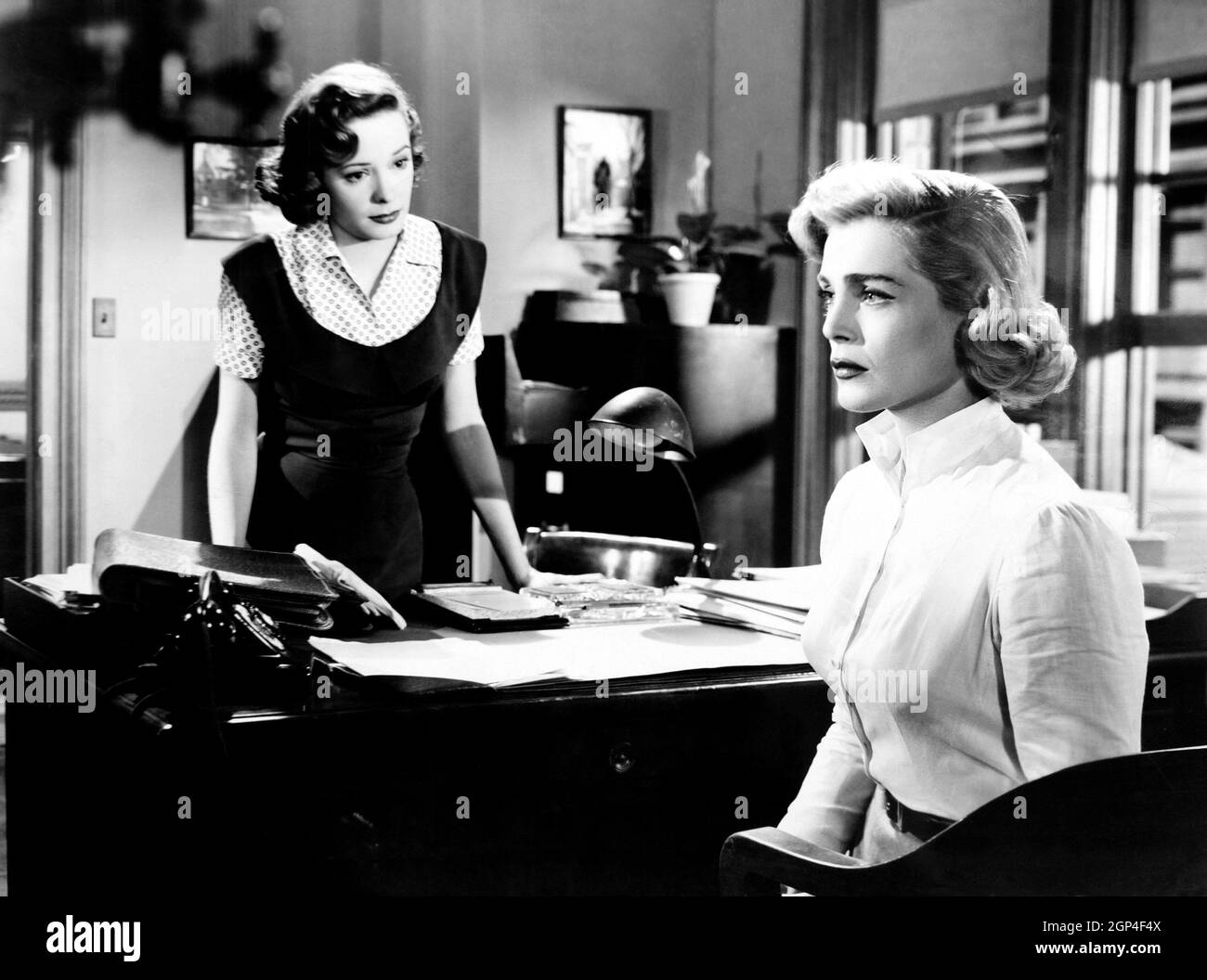 Jane Greer Lizabeth Scott JANE GREER - Was A Teenage Model Who Was