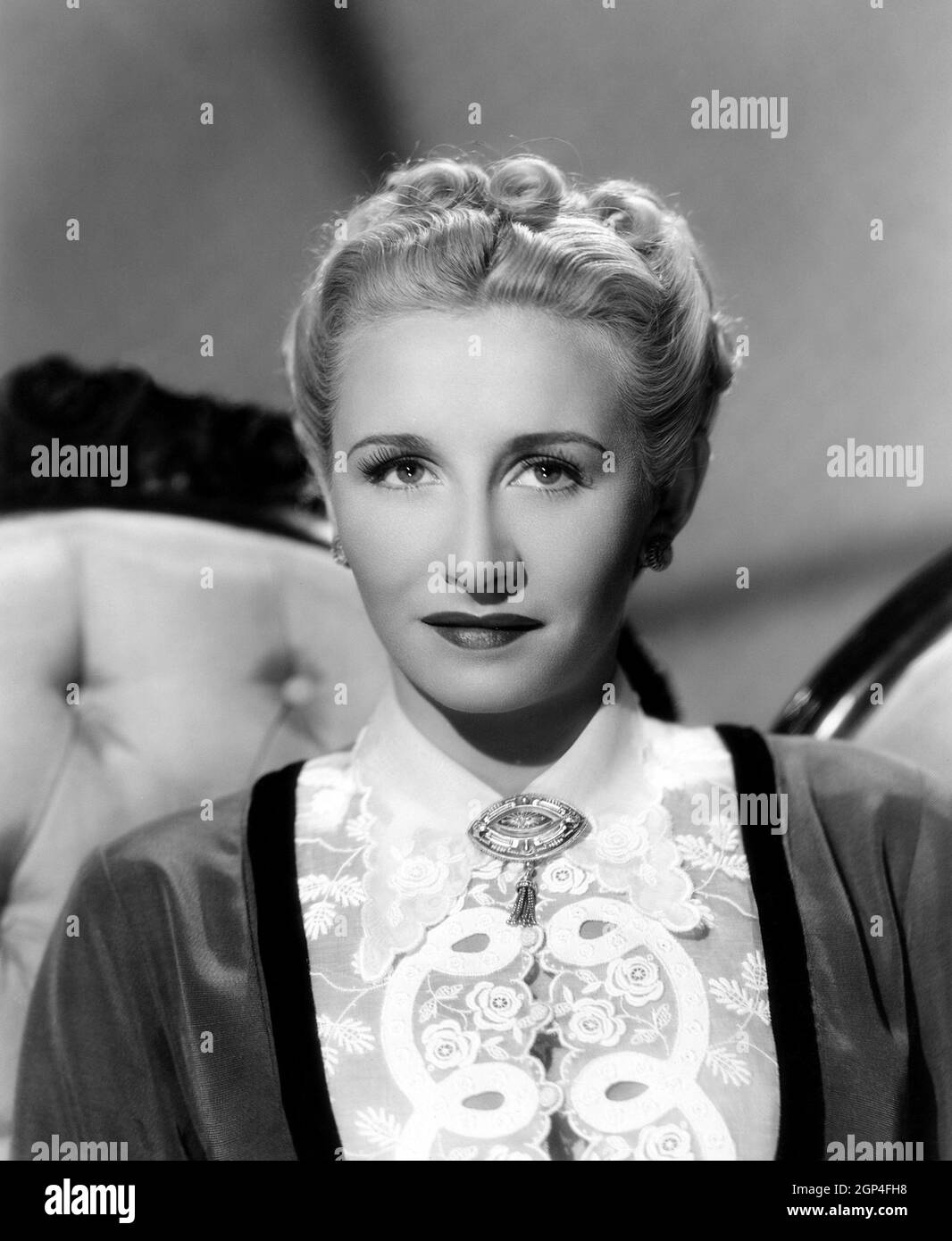 DAKOTA, Vera Ralston, (aka Vera Hruba Ralston), 1945 Stock Photo - Alamy