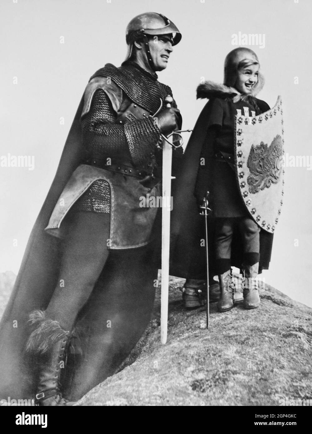 EL CID, from left: Charlton Heston, Fraser Heston on set, 1961 Stock ...