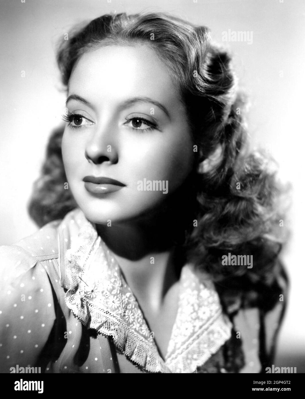 THE FACE BEHIND THE MASK, Evelyn Keyes, 1941 Stock Photo - Alamy