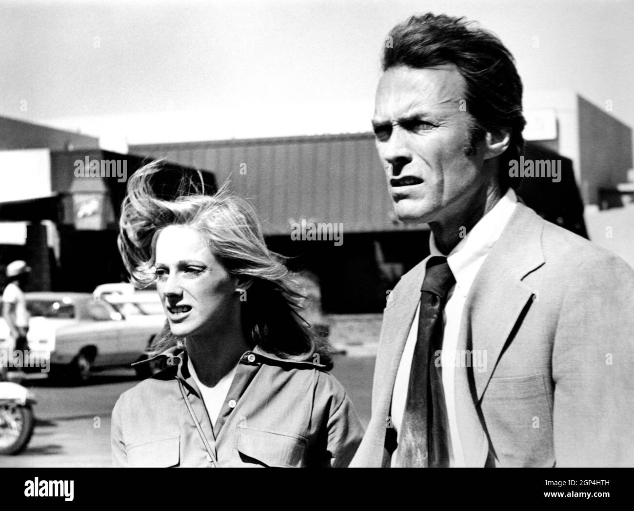 THE GAUNTLET, from left, Sondra Locke, Clint Eastwood, 1977. ©Warner ...