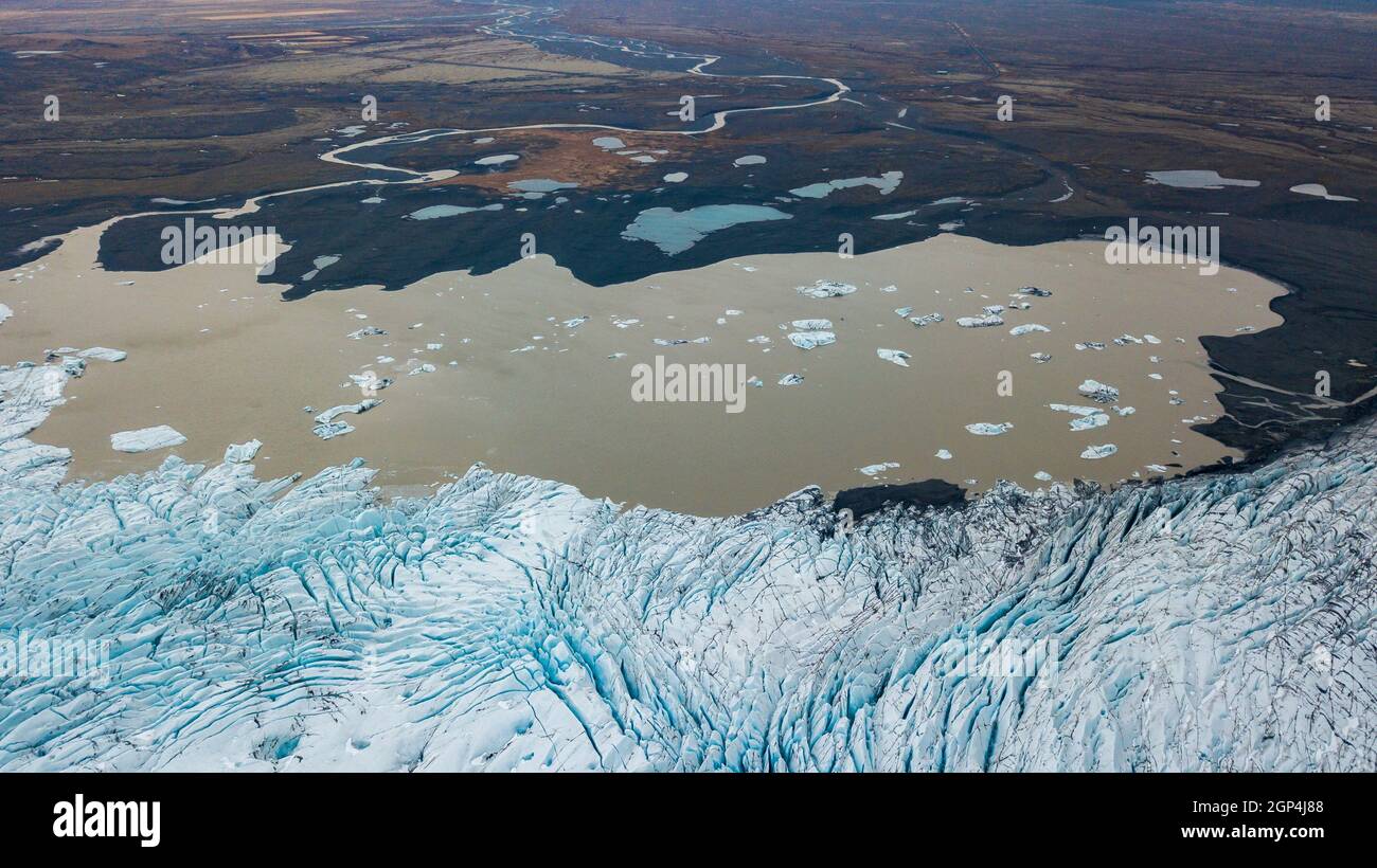SKAFTAFELL GACIER, ICELAND. AERIAL VIEW OF THE SKAFTAFELL GLACIER IN ...