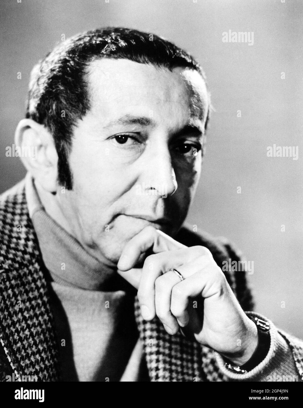 GOODBYE, MR. CHIPS, producer Arthur Jacobs, 1969 Stock Photo - Alamy