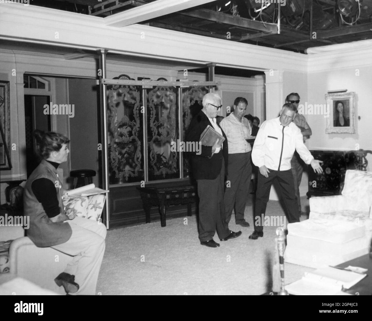 GUESS WHO'S COMING TO DINNER, from left: Katharine Hepburn, Spencer ...