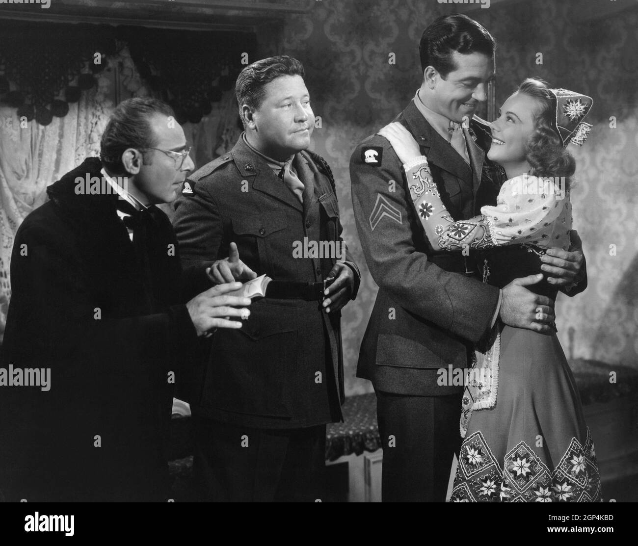 ICELAND, from left: Fritz Feld, Jack Oakie, John Payne, Sonja Henie ...