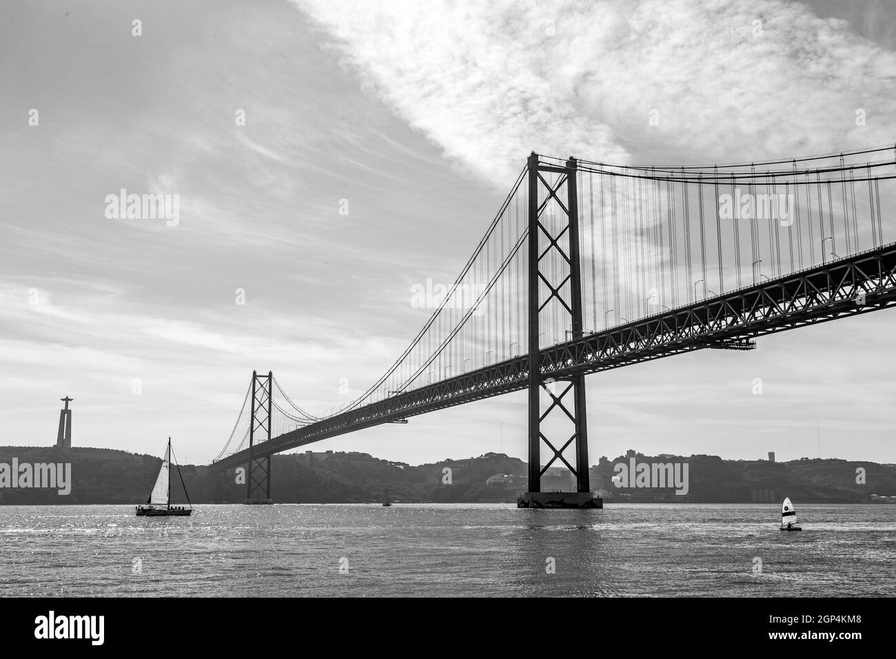 PORTUGAL, LISBON. THE 25 APRIL BRIDGE Stock Photo - Alamy