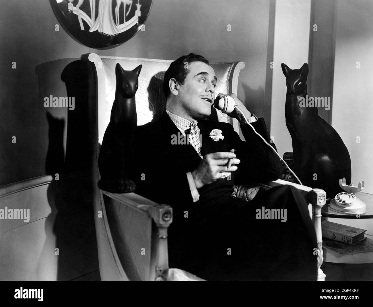 I PROMISE TO PAY, Leo Carrillo, 1937 Stock Photo - Alamy