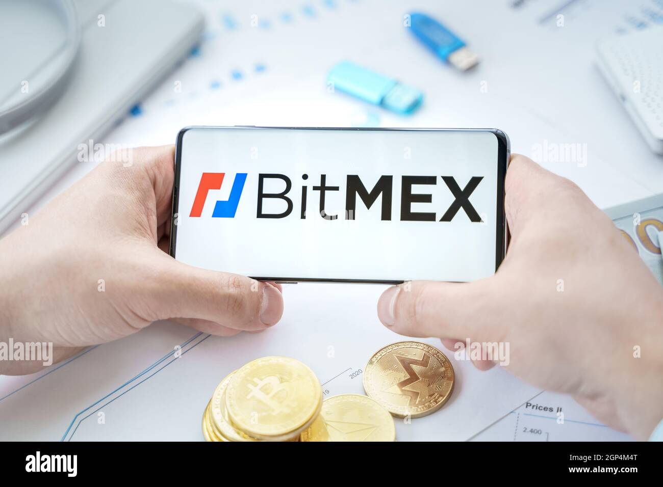 Bitmex logo hi-res stock photography and images - Alamy