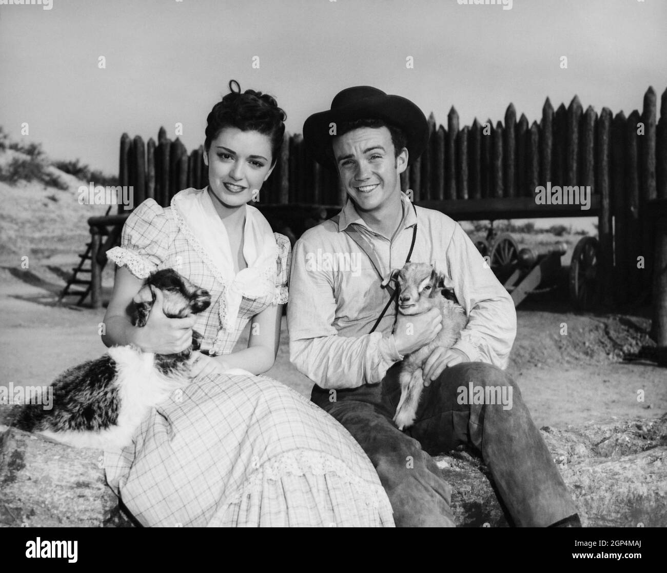 THE LAST COMMAND, from left: Anna Maria Alberghetti, Ben Cooper on set ...