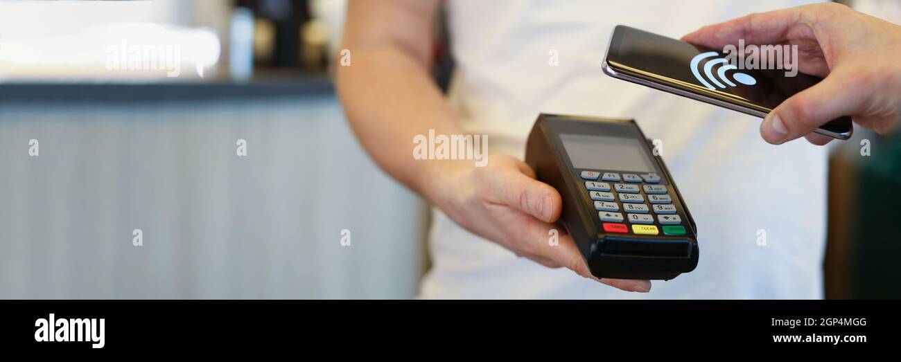 Smartphone operation hi-res stock photography and images - Alamy