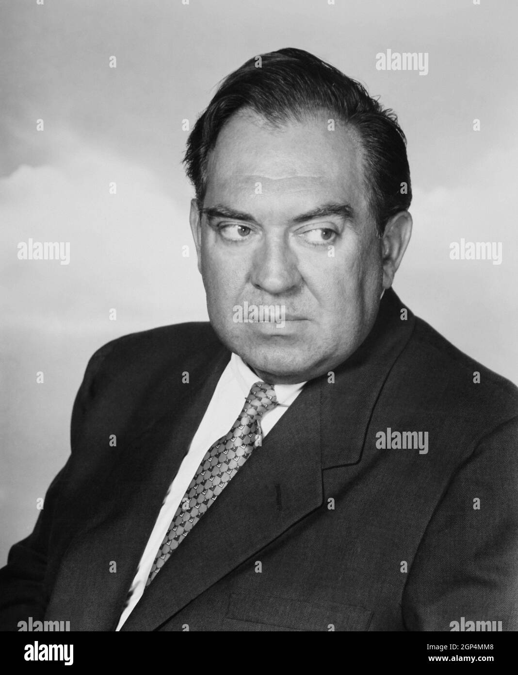 THE LOOTERS, Thomas Gomez, 1955 Stock Photo - Alamy