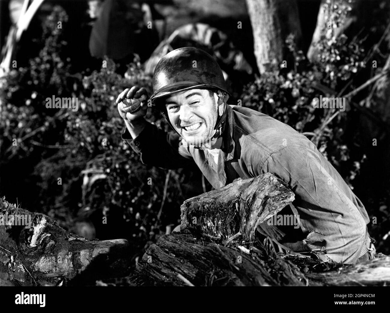 MARINE RAIDERS, Robert Ryan, 1944 Stock Photo - Alamy