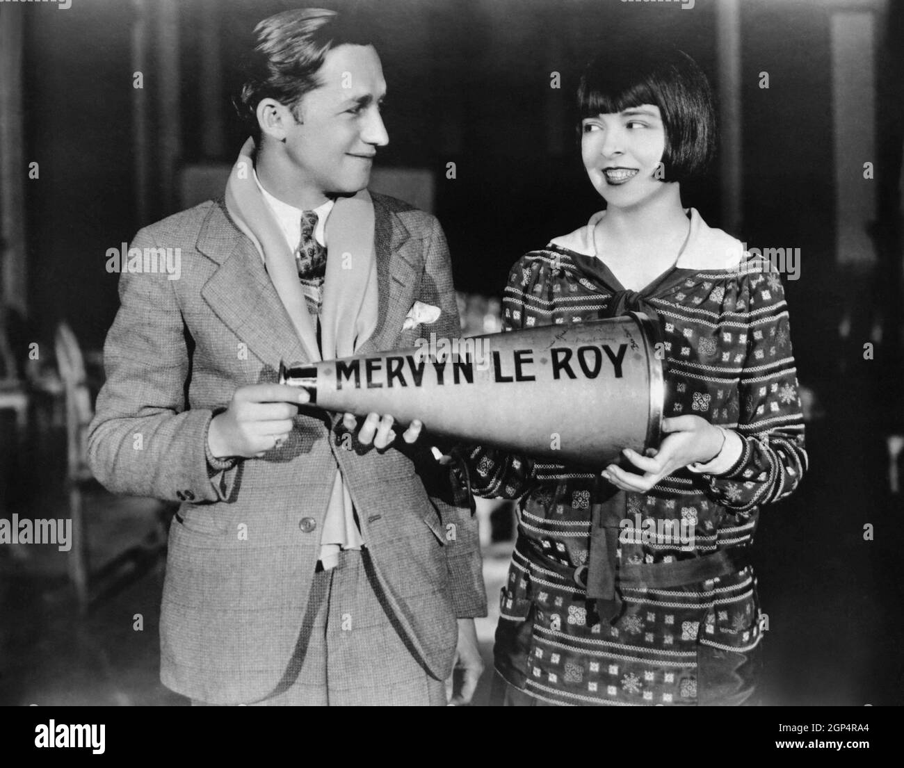 OH KAY!, from left: director Mervyn LeRoy, Colleen Moore on set, 1928 ...