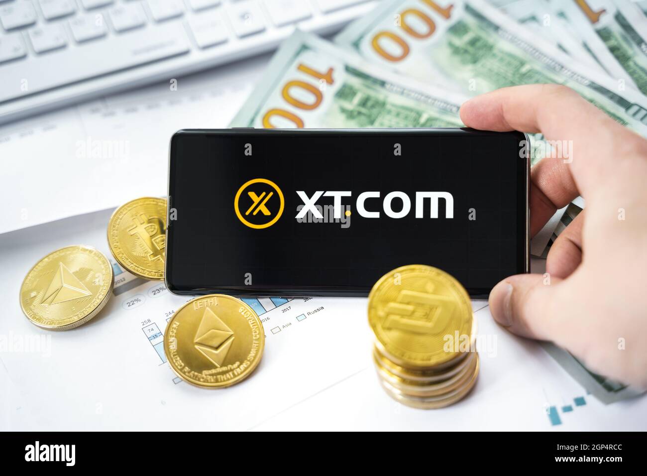 Xt logo hi-res stock photography and images - Alamy