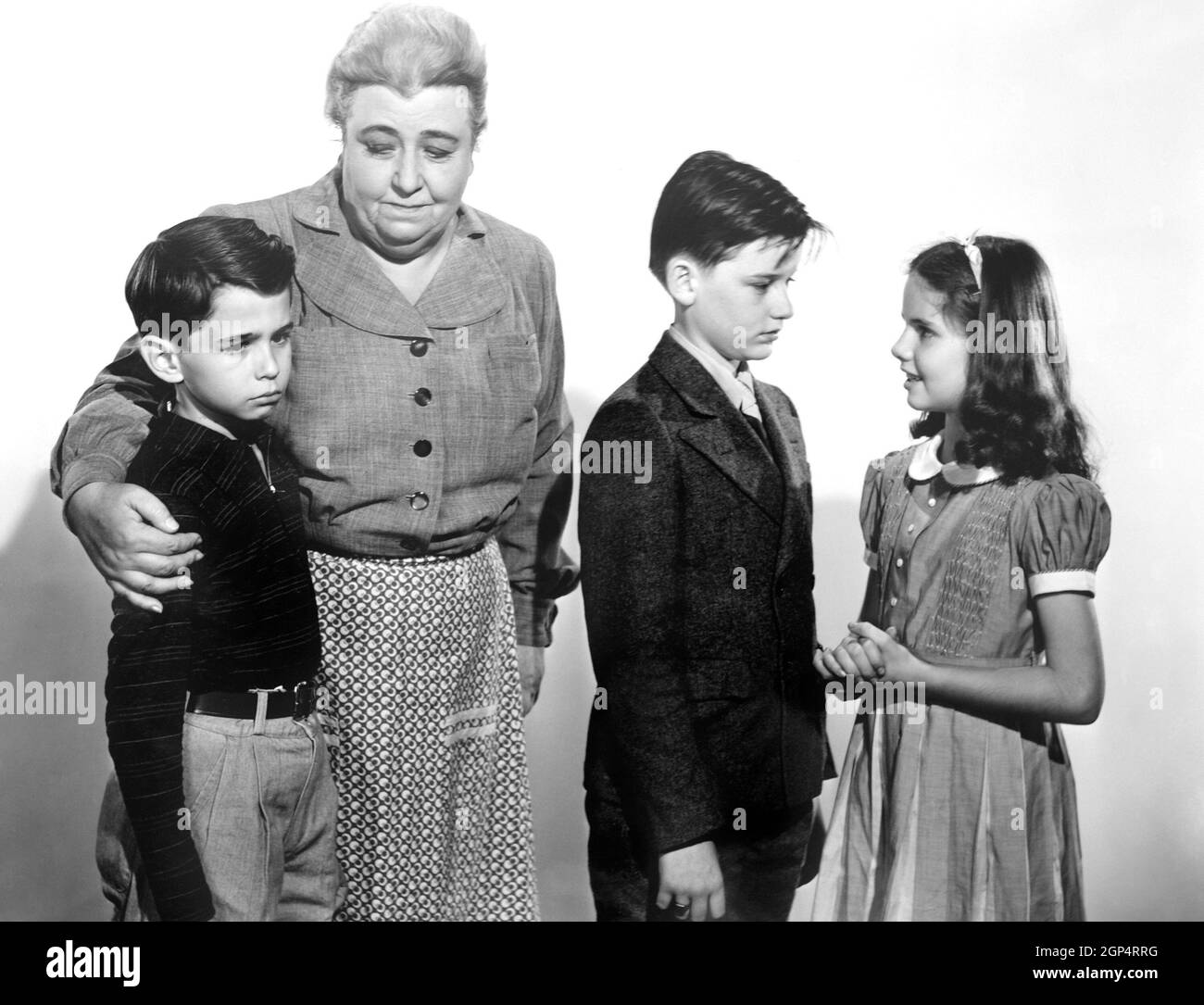 ON THE SUNNY SIDE, from left, Freddie Mercer, Jane Darwell, Roddy ...