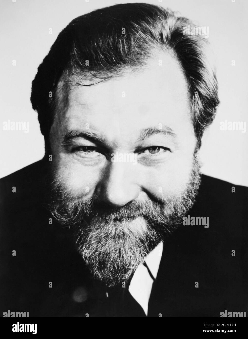 OUT OF THE CLOUDS, James Robertson Justice, 1955 Stock Photo - Alamy