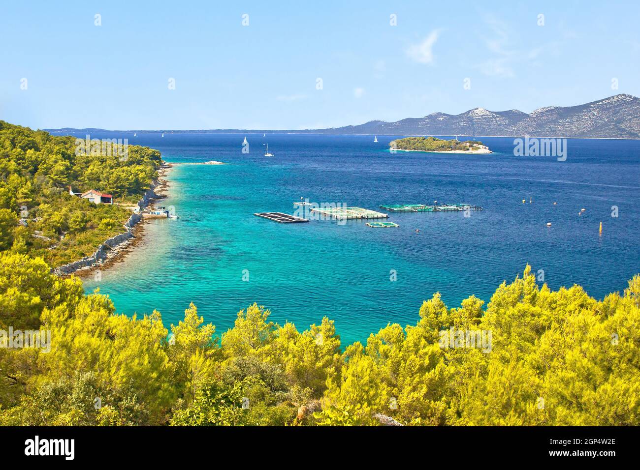 Zadar archipelago. Island of Iz turquoise coastline and landscape view ...